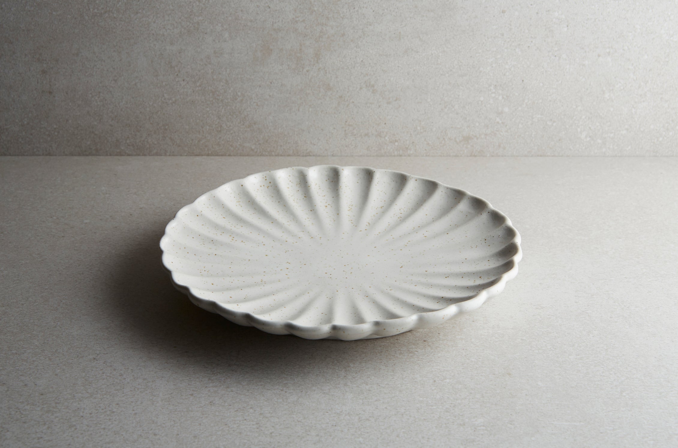 Ribbed Appetizer Plate – Goodies